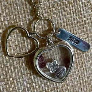 Jewelry | Sweet Silver Love Mum Heart And Butterfly Necklace With Red ...